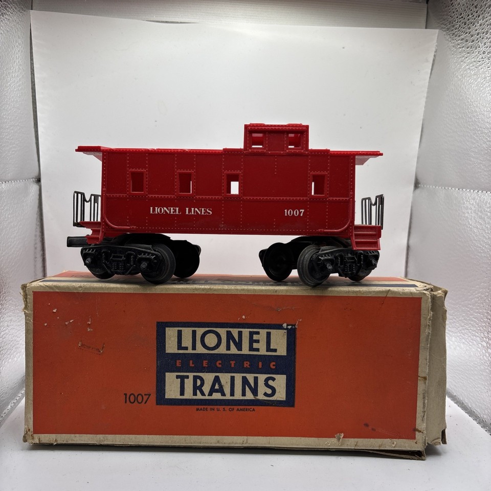 Vintage Lionel Train Set 1950'S MULTIPLE PIECES SEE PHOTOS FOR ...