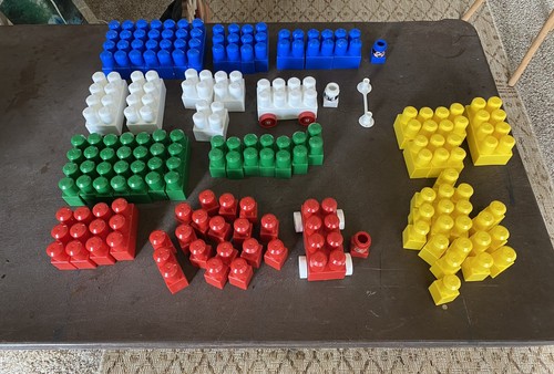 Vintage 1984 MEGA BLOKS RITVIK BLOCKS LOT Mega Blocks 98 PC Lot 3 ...