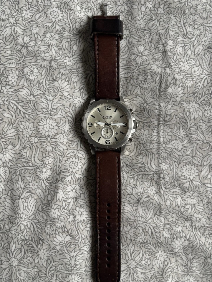 Fossil Nate JR1473 Mens Chronograph Watch Brown Leather Strap New ...