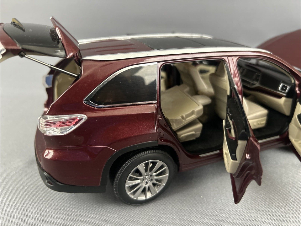 GAC 1/18 Scale 2014-15 Toyota Highlander V6 Limited AWD Diecast Ooh La ...