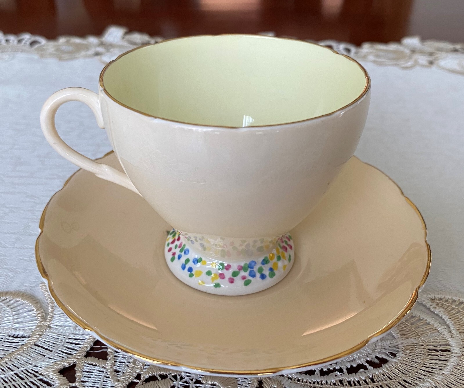 VINTAGE EB FOLEY BONE CHINA ENGLAND PEACH YELLOW &FLORAL PATTERN DUO ...