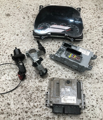 Vauxhall Combo Mk3 Engine ECU Kit 55269207 Manual Diesel 1598cc 2016 ...