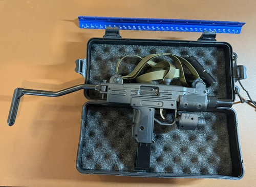 Mini UZI Submachine Gun Pistol LIGHTER ABS/Metal - Jet Torch Flame ...