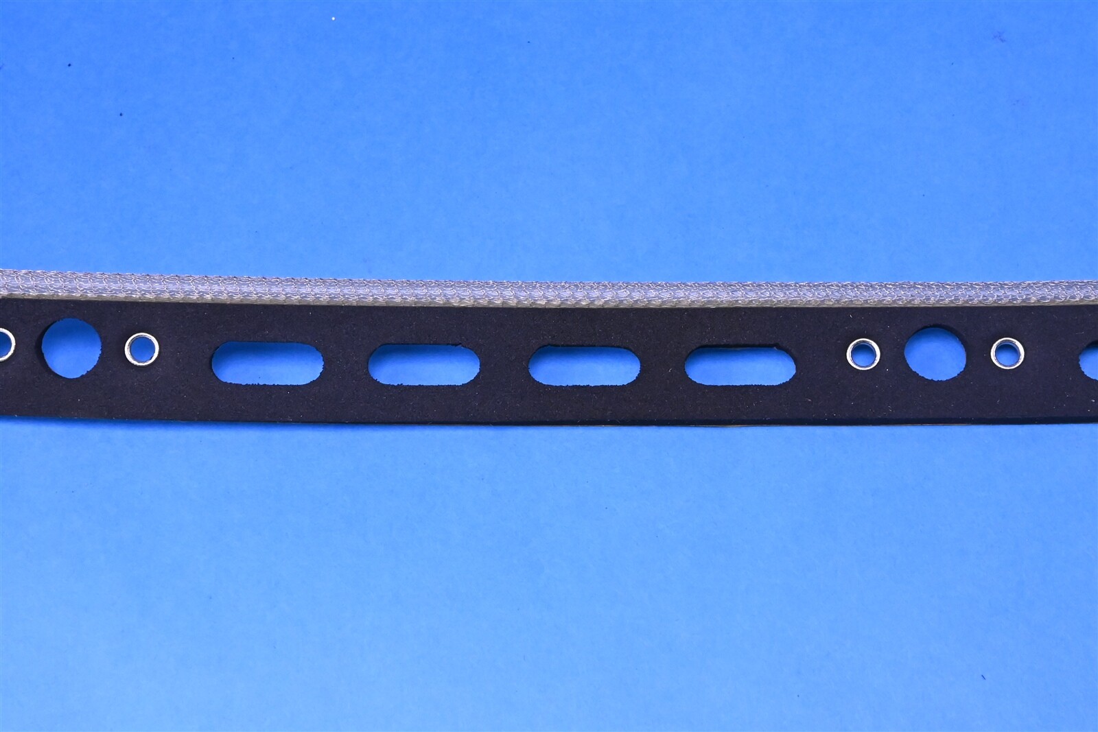 10' Holland Shielding Systems EMI/RFI EMC-IP Gasket Knitted Mesh w ...