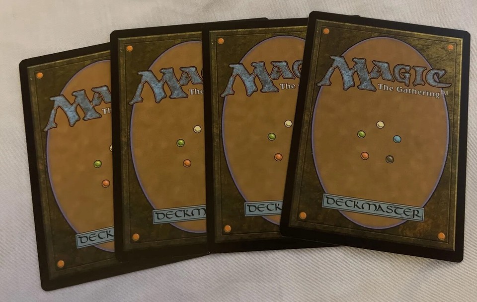 MTG x4 Caustic Caterpillar Origins 170/272 Regular Common FREE SHIPPING ...