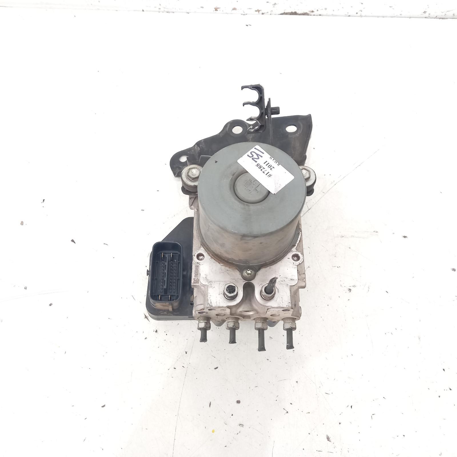 TOYOTA RAV4 ABS PUMP/MODULATOR ACA33, P/N 4454042211, 11/05-11/12 05 06 ...