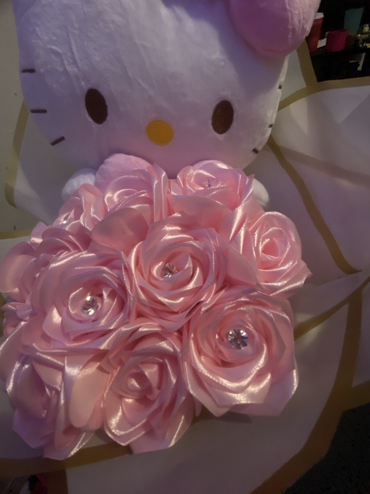 Hello Kitty Roses Bouquet Pink | eBay