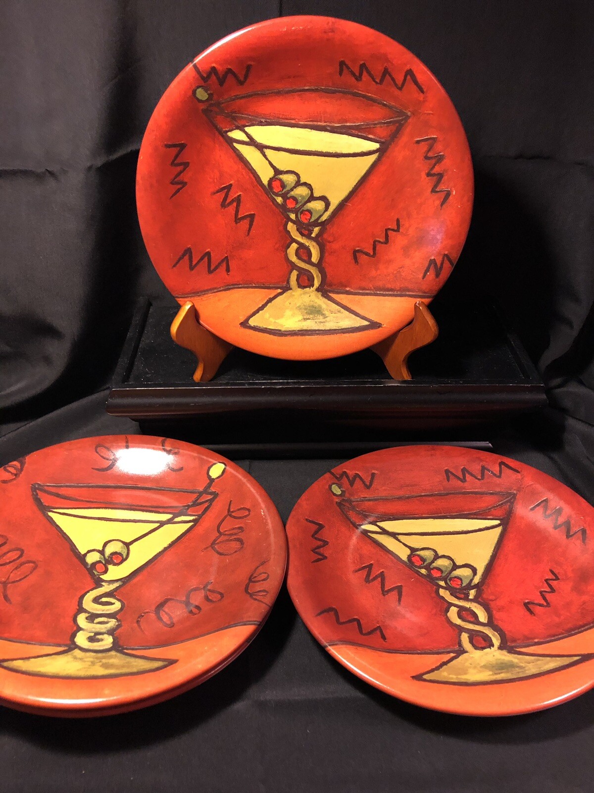 Carolyn Oltman Art In Motion “Martini Glass” Plate Set - Certified ...