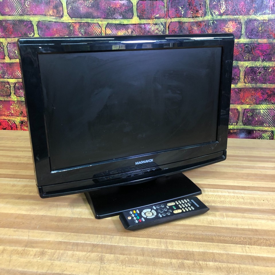 Magnavox 19MF330B/F7 19" 720P Widescreen LCD TV RGB/VGA/HDMI/RCA (RETRO GAMING) | eBay