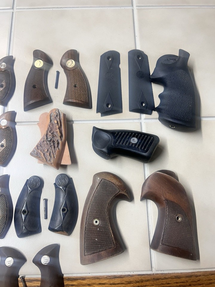 Lot Smith & Wesson Colt And Other Revolver Pistol Grips Custom Factory ...