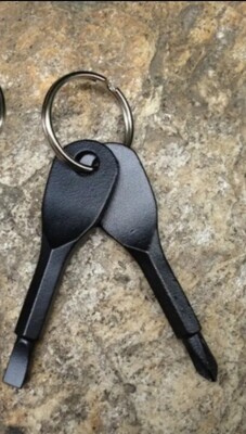 2pcs/Set Portable Phillips & Slotted Screwdriver With Key Ring | eBay