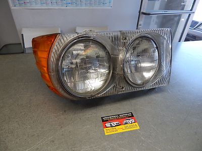R107 280SL 350SL 350SLC 380SL 450SL 450SLC 380SLC HEADLIGHT RIGHT ...