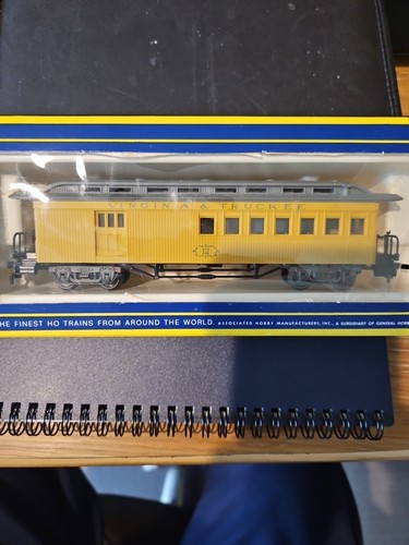 J. K. Bowker Steam Engine Pocher Ho Scale 4-4-0 Locomotive Steam Engine ...