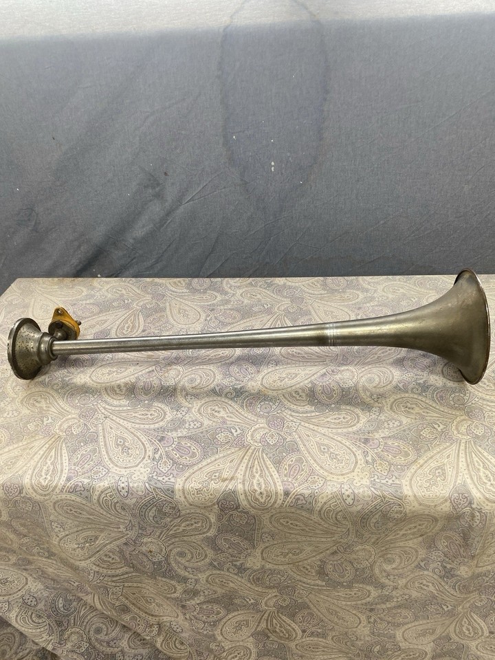 Vintage Grover 30” Air Horn For Semi Trucks Or Boats. Chrome Needs ...