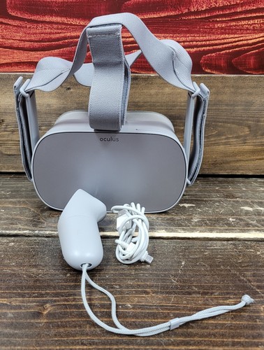 Oculus 64gb (MH-A32) w/ ONE Controller and NON-ORIGINAL CHARGER | eBay