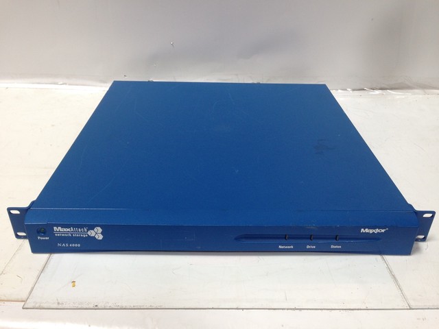 Maxtor NAS4000 NAS 4000 Network Storage Device 128 MB RAM No Drives Inc ...