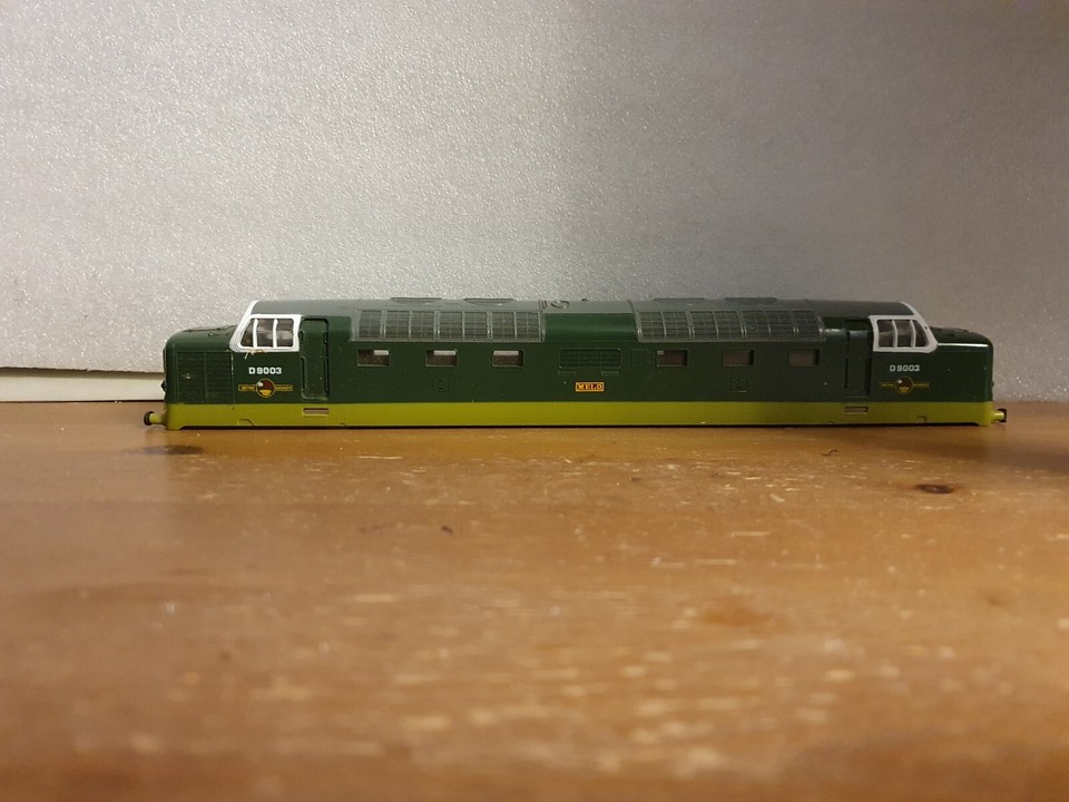 Lima Class 55 Deltic Body with glazing BR Green D9003 Meld Also suit ...