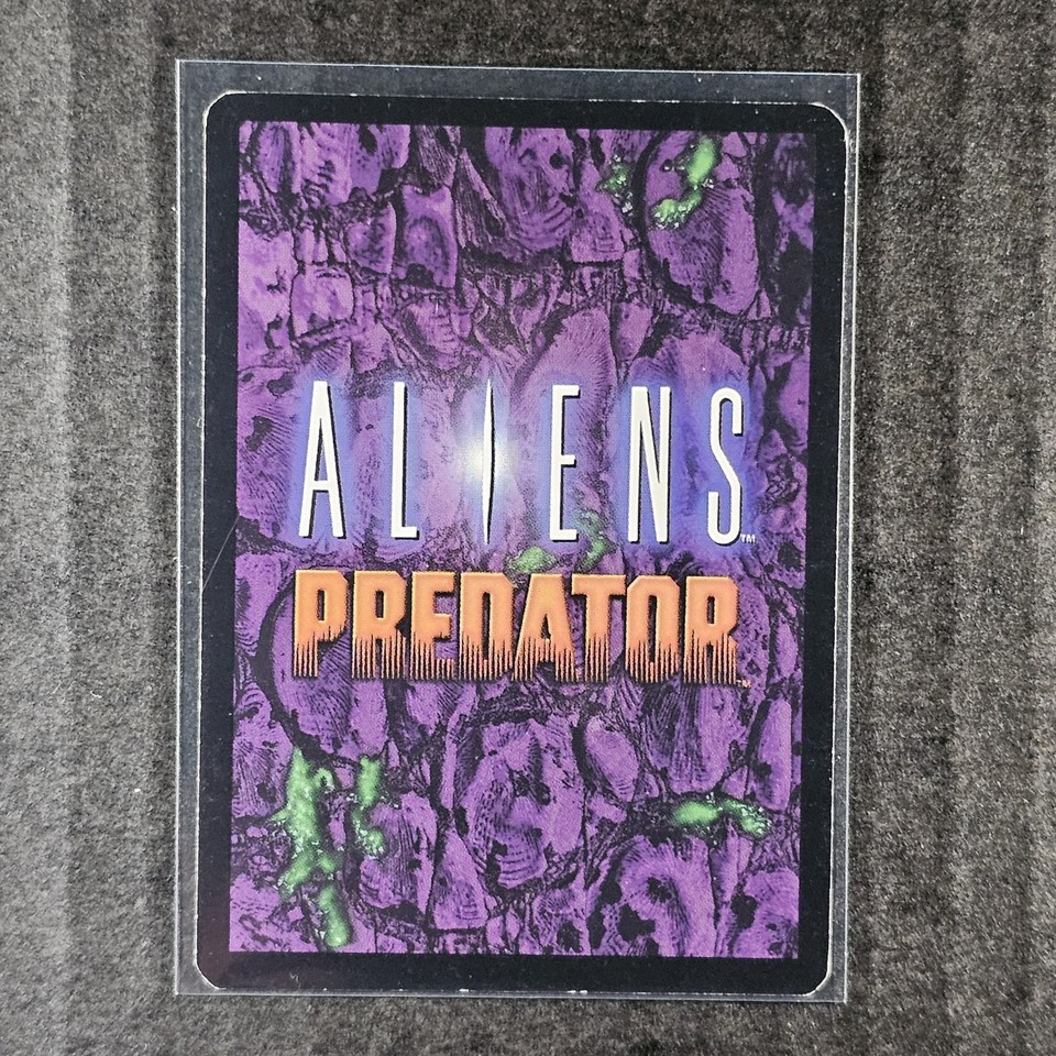 M240 Flamer Thrower, 1997 Aliens Vs Predator CCG | eBay