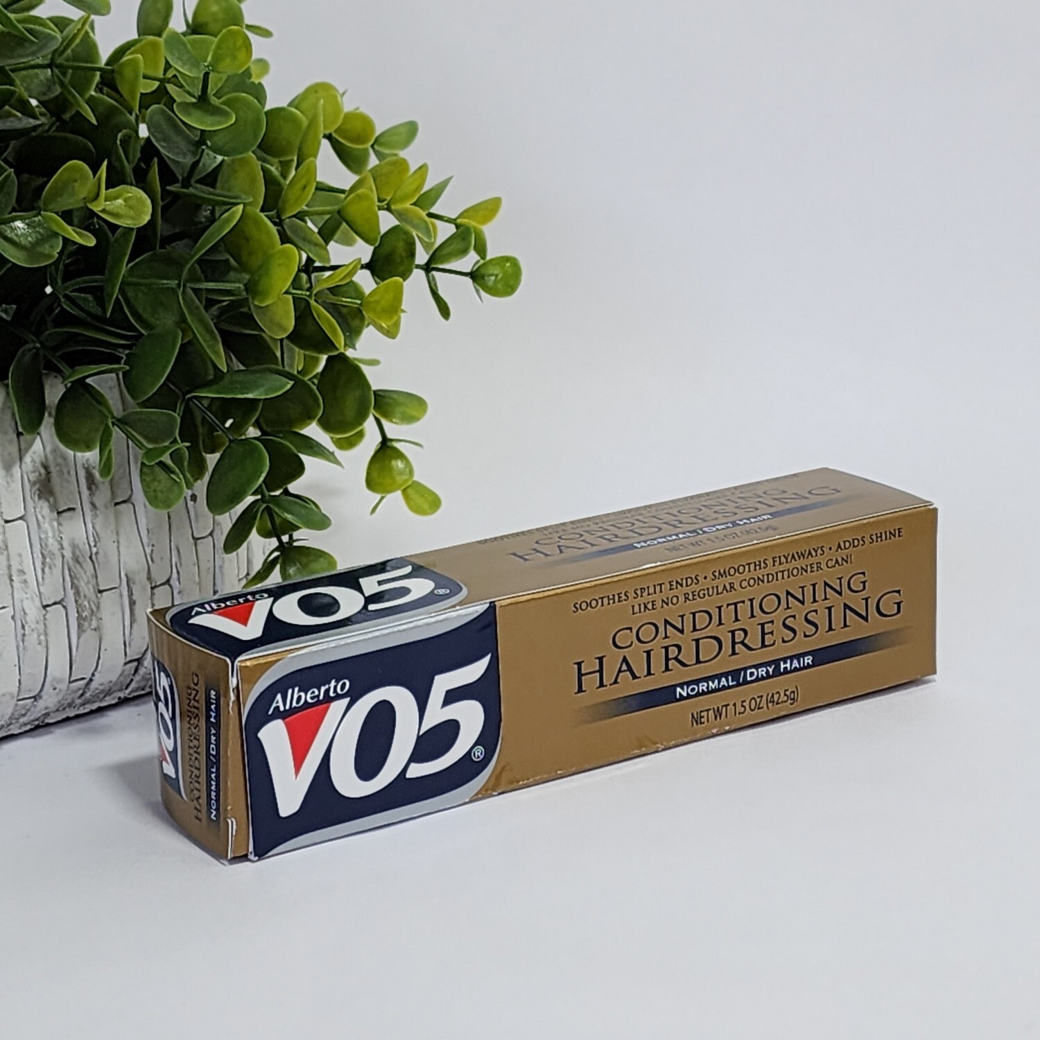 Alberto VO5 Conditioning Hairdressing for Normal / dry Hair - 1.5 oz ...