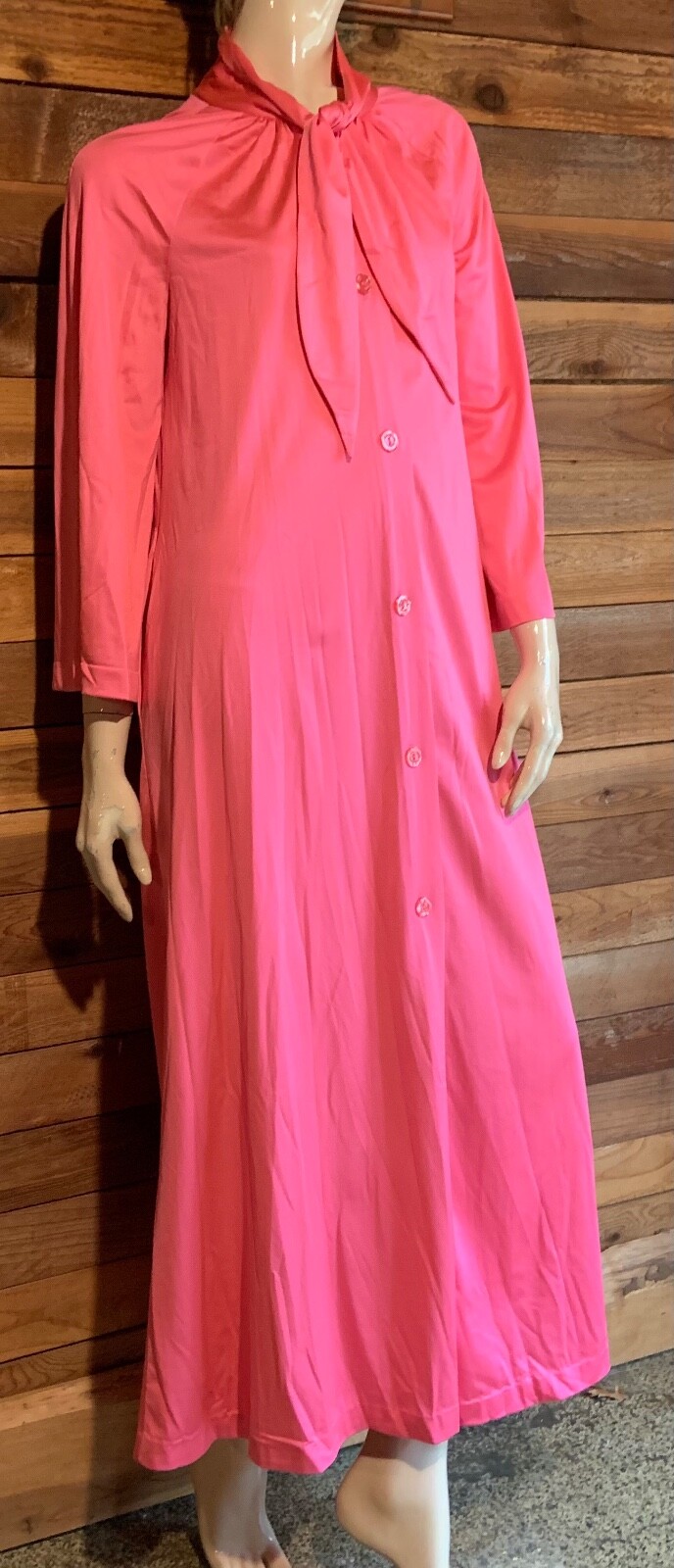 VINTAGE 1960s LOUNGEWEAR by GOSSARD PINK SIZE SMALL ROBE STYLE 3685 ...