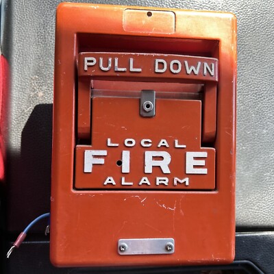 Pull Down Station Local Frie Alarm Metal Red Firehouse Underwighters ...