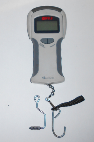 Rapala Digital Fish Fishing Weight Scale Reads Up To 15 Pounds ...