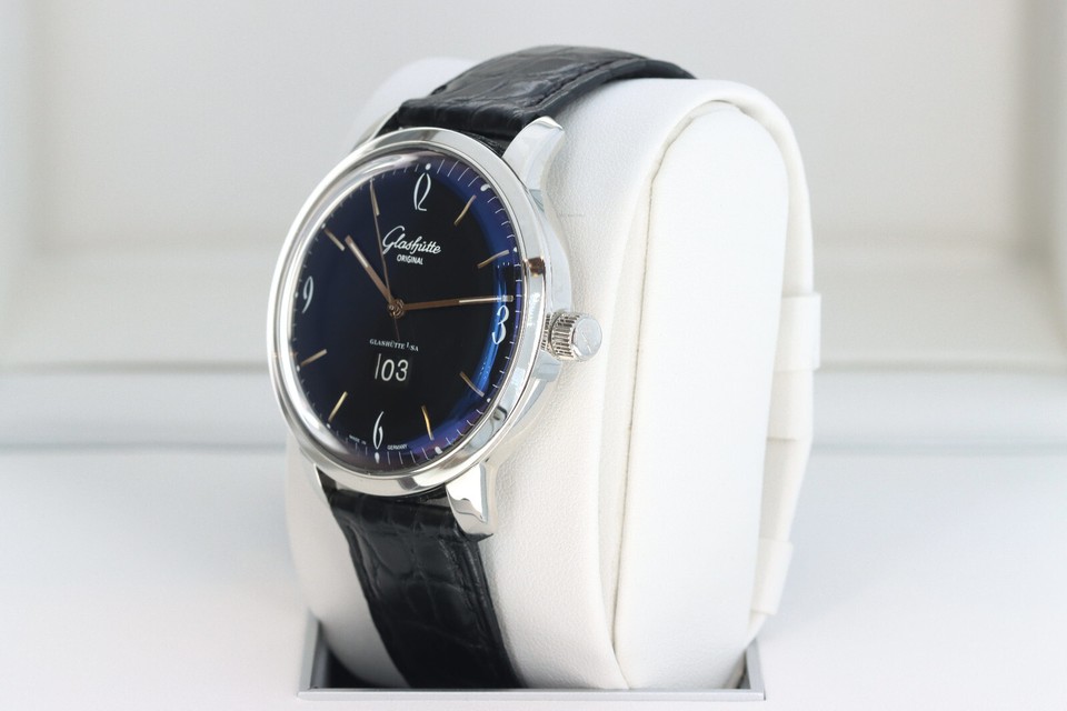 Glashutte Original Senator Sixties Panorama Date 42mm - Steel, 2-39-47 ...