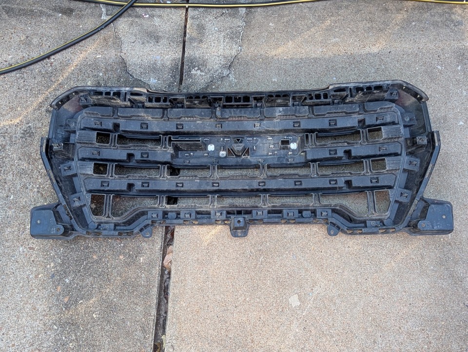 2019-2021 GMC SIERRA 1500 AT4 GRILLE ASSEMBY OEM FRONT CENTER GRILL ...