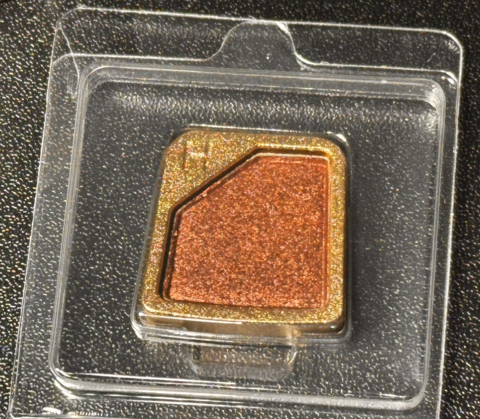 Hourglass Curator Eyeshadow in Shade ACT (Metallic) 0.1g / 0.03 oz New ...