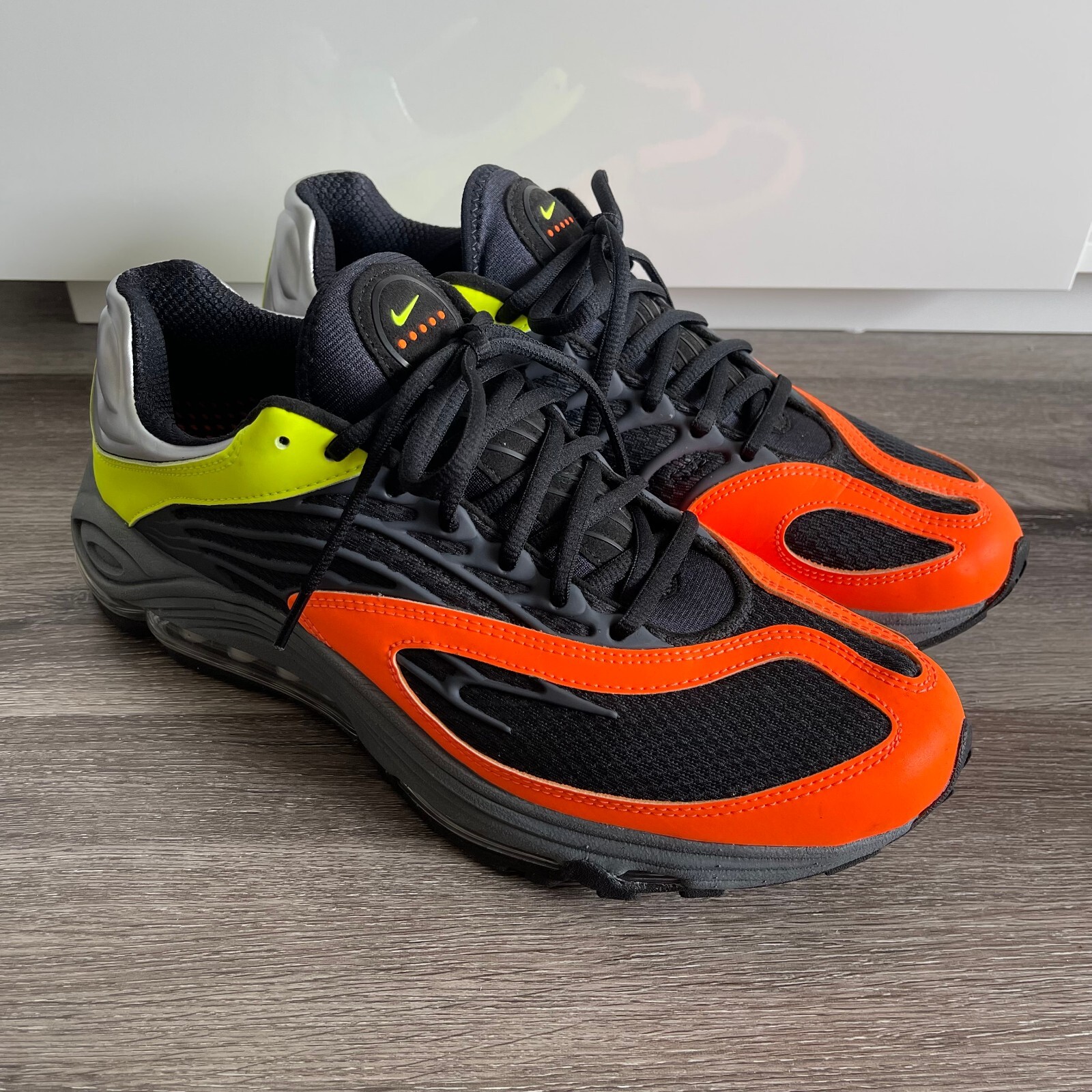 Nike Air Tuned Max Volt Total Orange 2022 Size 11.5 - Gem