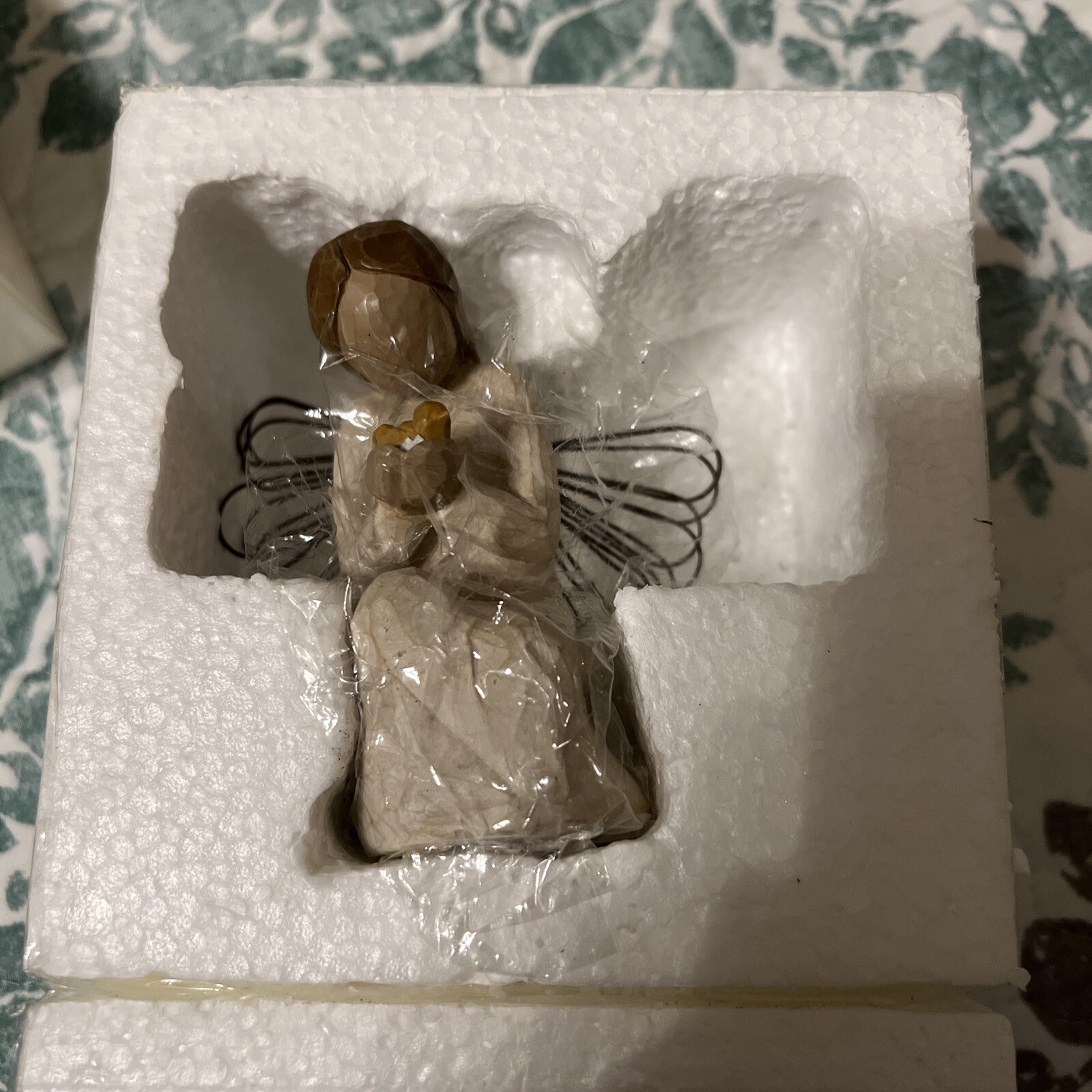 Willow Tree Angel of Miracles Figurine Statue - DEMDACO Angel Beautiful ...