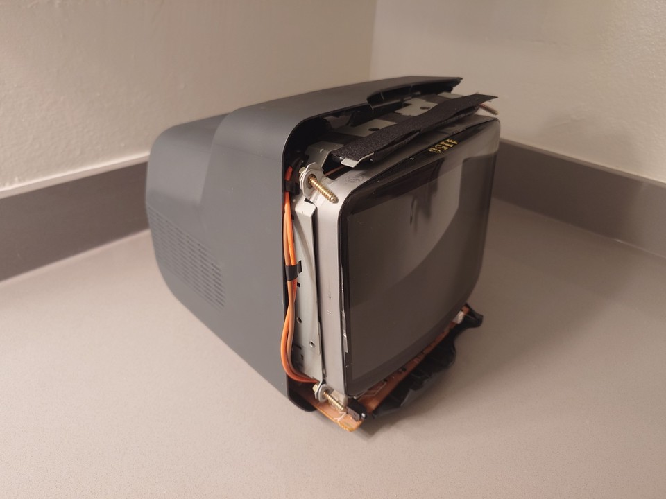 Sony Trinitron KV-9PT60 9" Curved CRT Vintage SDTV Set, *Tested Working ...