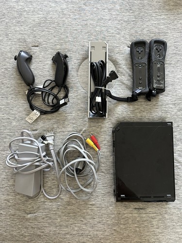 Nintendo Wii Console Bundle RVL-101 Controllers And Connections | eBay