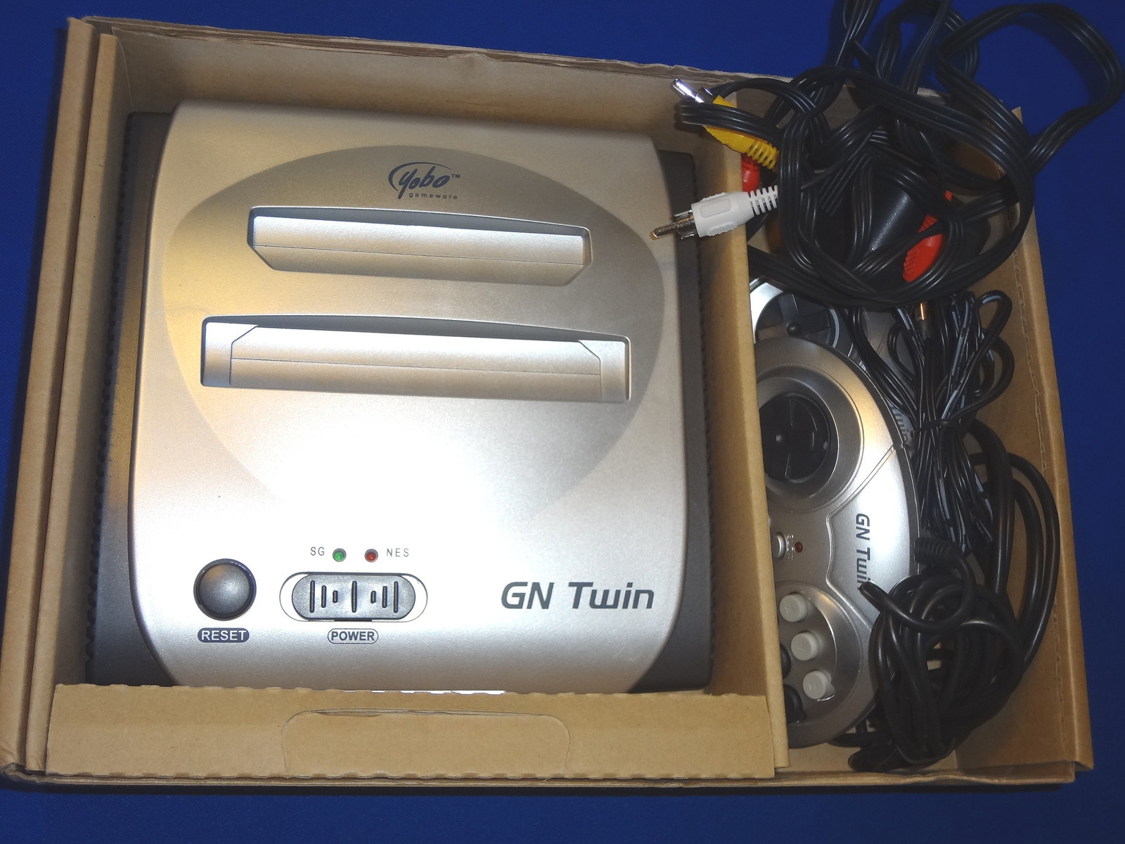 Yobo Gameware GN Twin Silver Console Plays Sega Genesis Nintendo NES | eBay