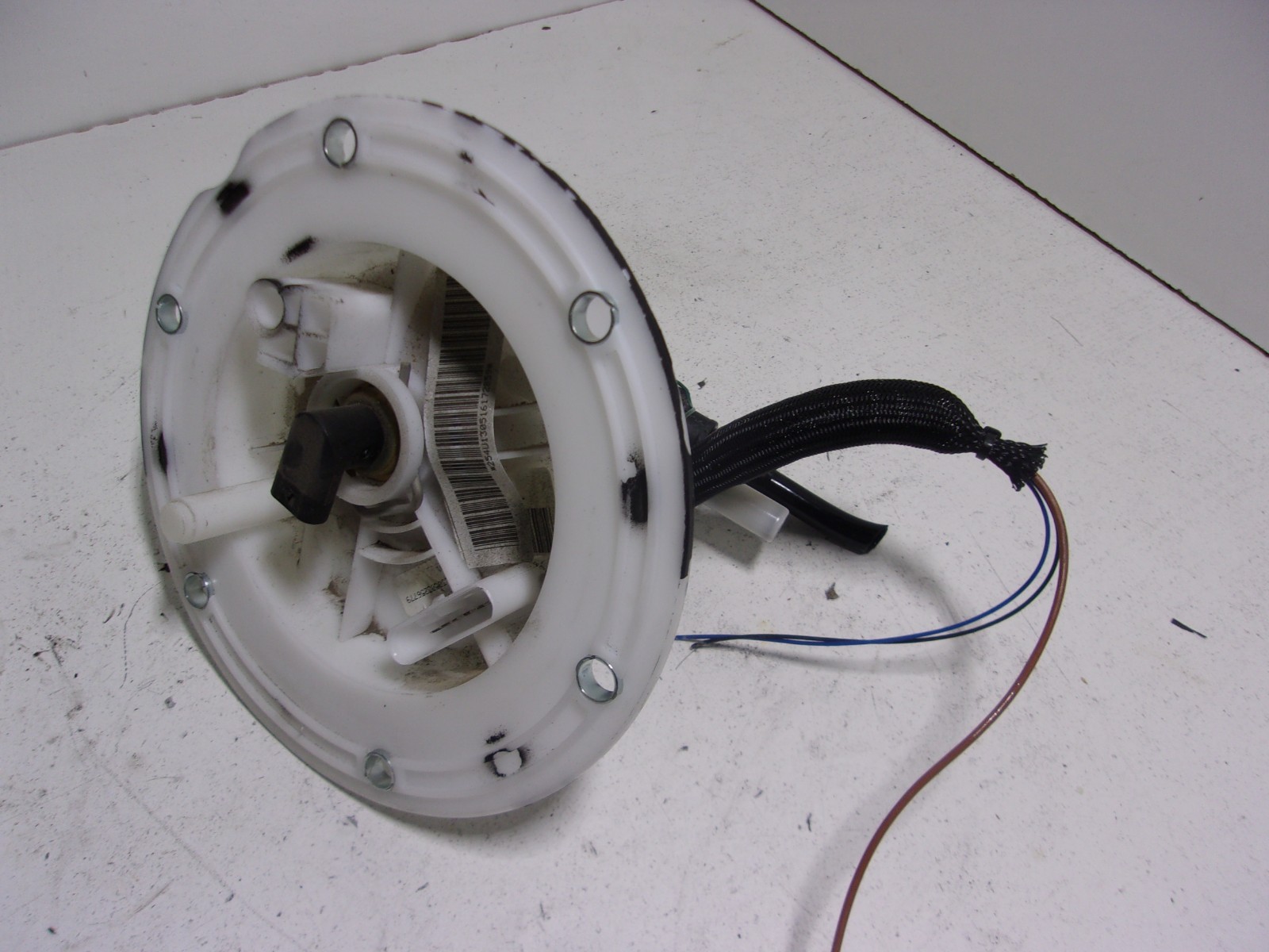 13-15 MERCEDES X204 GLK350 FUEL FILTER UNIT A2214701890 OEM HP12 | eBay