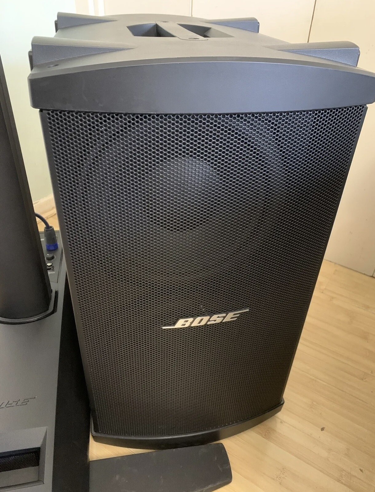 Bose L1 Model 2 With Base Bin B2 | eBay