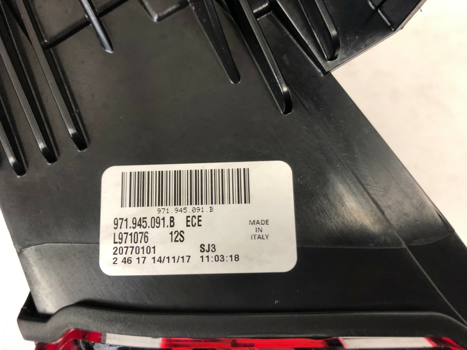 Genuine Porsche 971 Left Hand N/S Rear Light 971 945 091 B | eBay.de