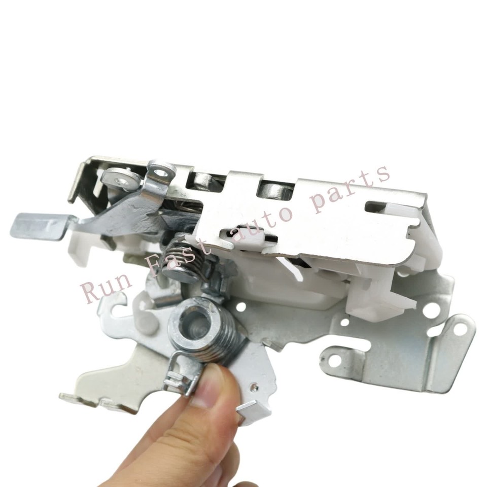 Front LEFT Drivers Side Door Latch Lock 9017201035 For Dodge Sprinter ...