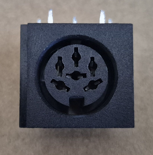 SERIAL installation socket DIN connector for Commodore 64 / 128 | eBay