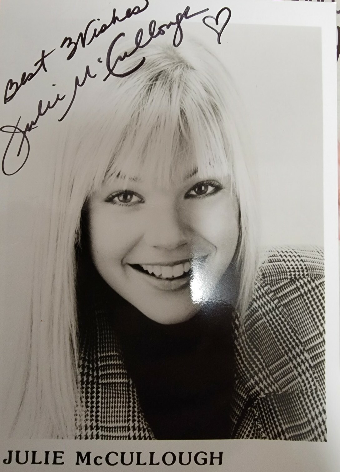 Julie Mccullough Signed Photo postcard size small photo 7 by 5 | eBay