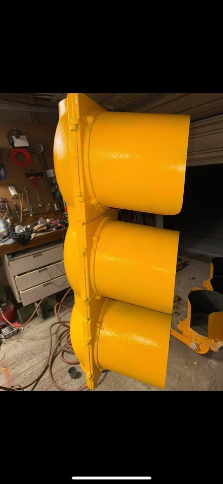Repainted Yellow Or Custom Traffic Light | eBay