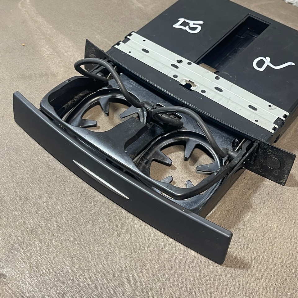 05-11 Mercedes R171 SLK300 SLK55 AMG Dashboard Dash Center Pop Out Cup ...