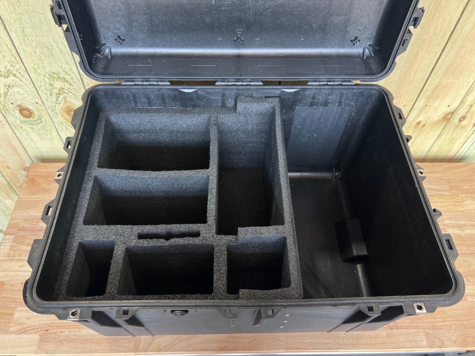 Pelican 1660 Protector Case Black Rolling Waterproof W/ Foam & Divider ...