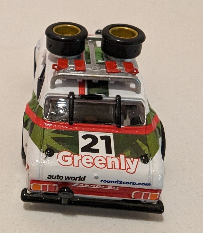AFX 1975 Ford Rally HO auto world slot car NEAR MINT Rare color ...