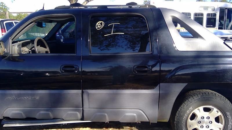 Driver Rear Side Door With Lower Body Cladding Fits 03-06 AVALANCHE ...