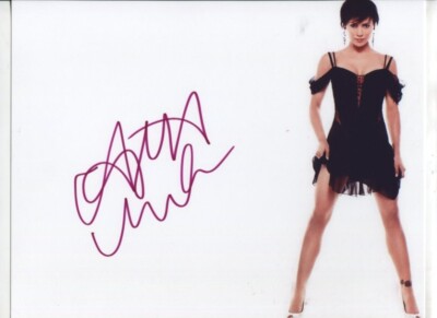 ALYSSA MILANO signed AUTOGRAPH 2760 | eBay