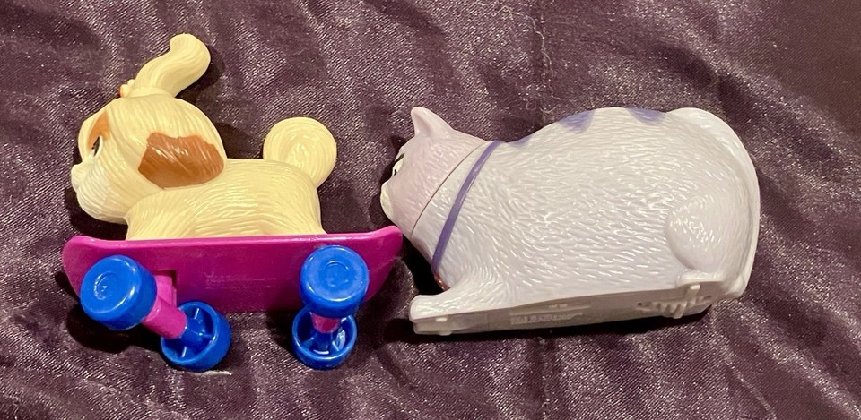 The Secret Life Of Pets 2 Chloe Cat Figure 2019 McDonald's & Daisy 2019 ...