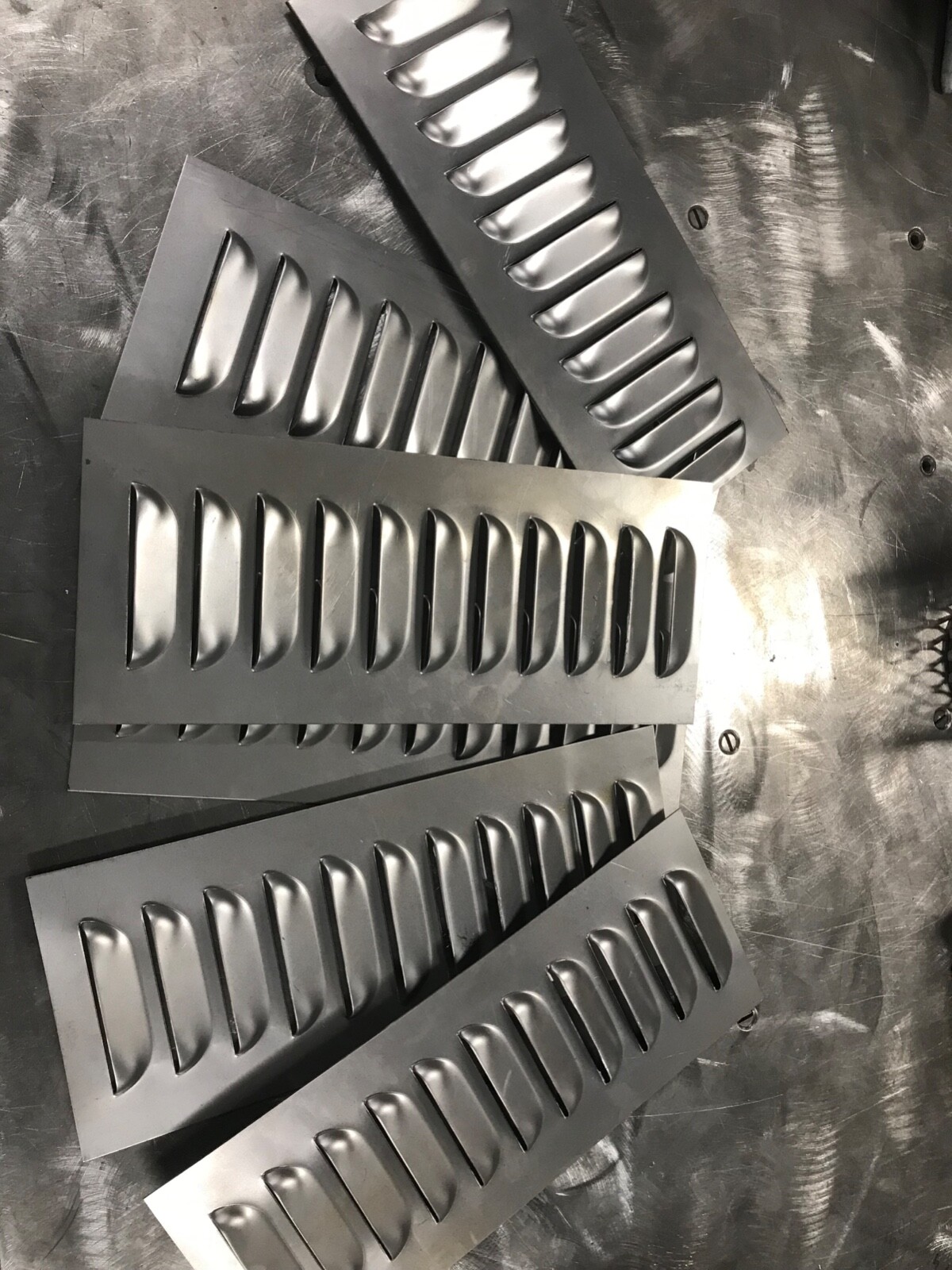 2- 3'' louver panels hot rod weld in 15''Made from 18 gauge cold rolled ...