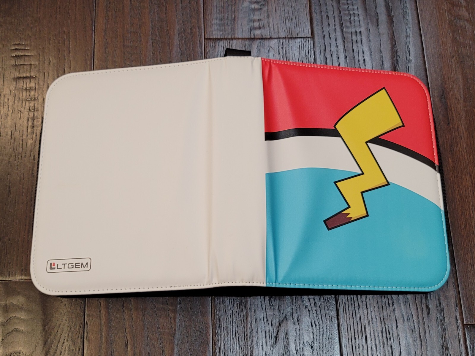 POKEMON Pikachu CARD BINDER 50 Sheets FITS 400 CARDS 4 Pocket Design L ...