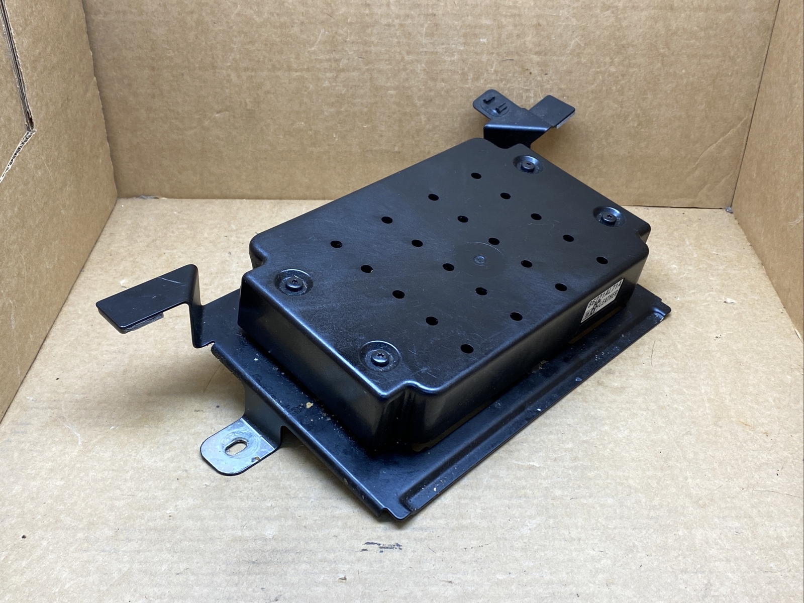 2015-2016 Subaru Legacy Outback Harmon Kardon Audio Amplifier Amp OEM ...